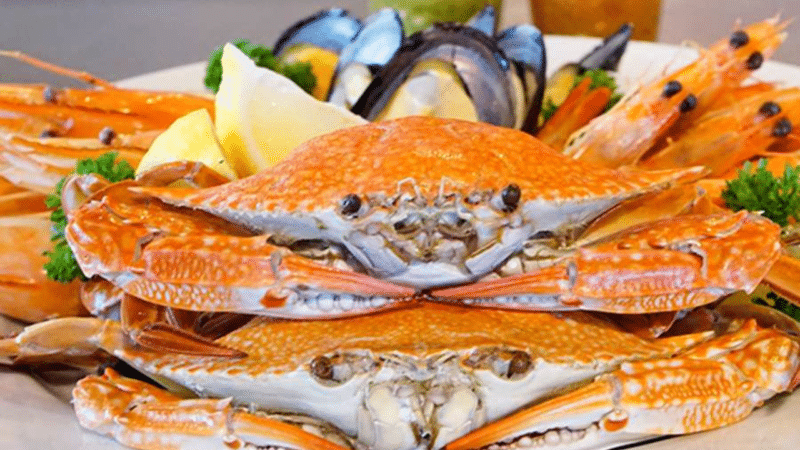 Indulge In Premium Seafood And Steak At Crystal Grill 82nd Floor