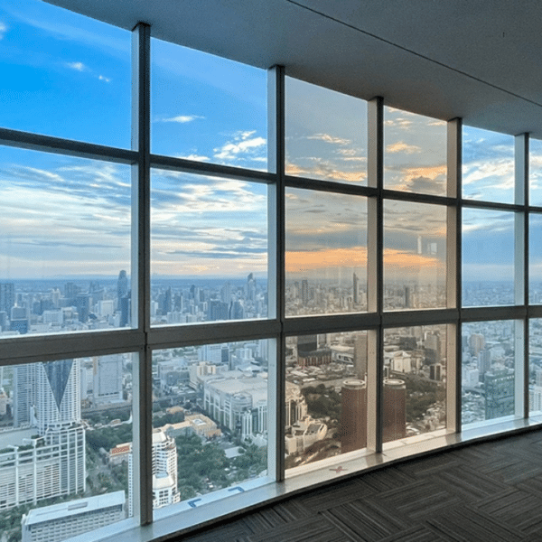 Experience Views At The Observation Deck & Revolving View Point