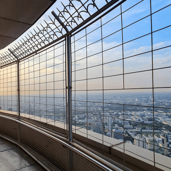 Experience Views At The Observation Deck & Revolving View Point